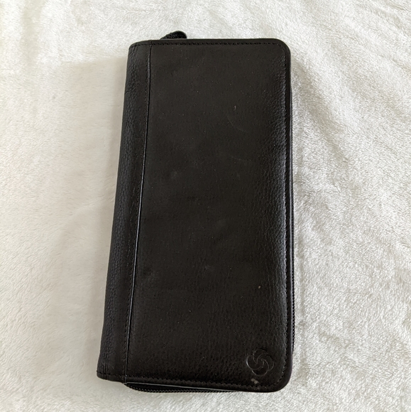 Samsonite | Bags | Vintage Samsonite Leather Travel Wallet | Poshmark